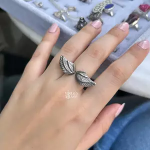 Winged ring | Viola's Silvers