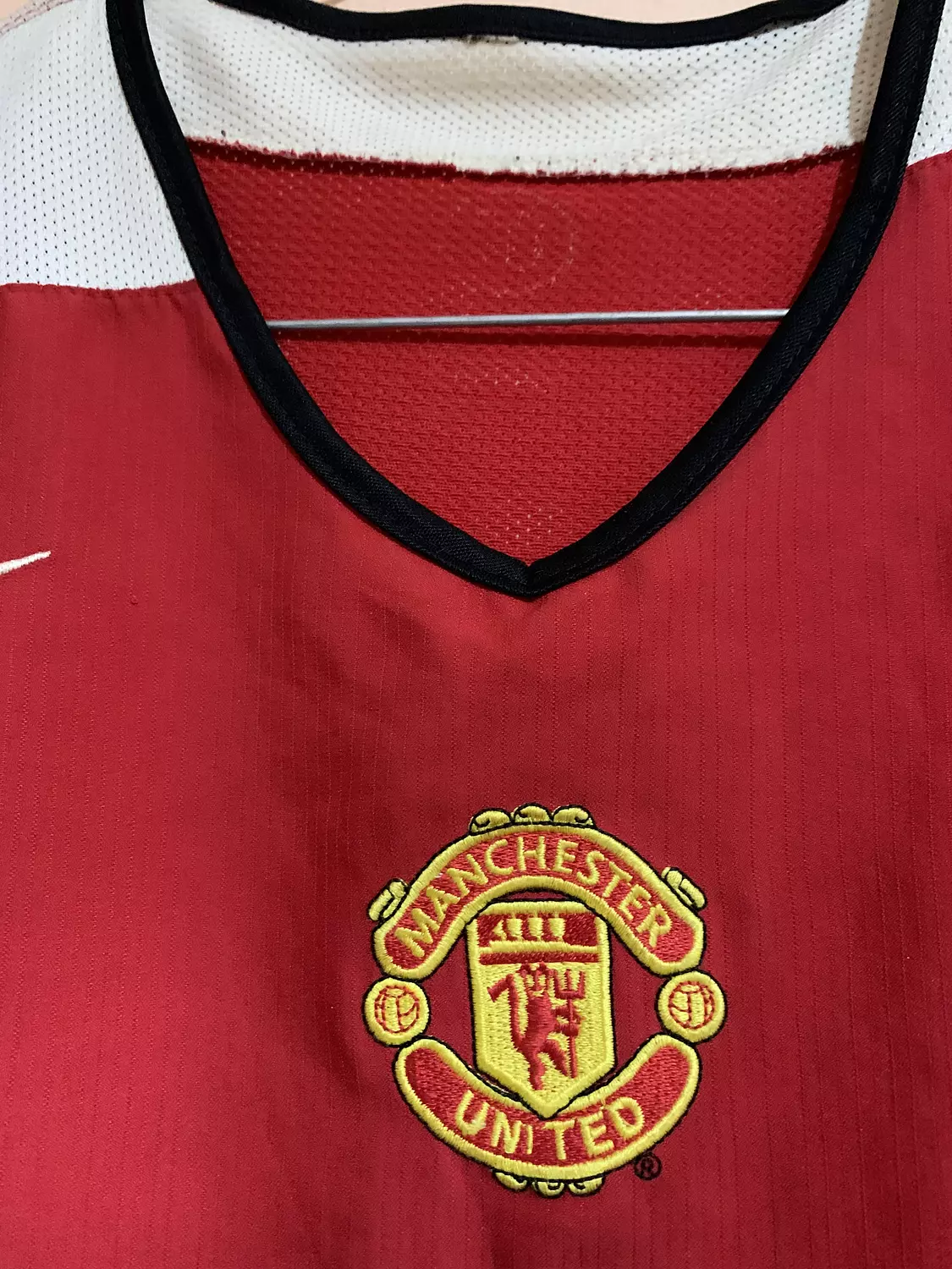 2004 Manchester United Home Kit | Vintage Corner