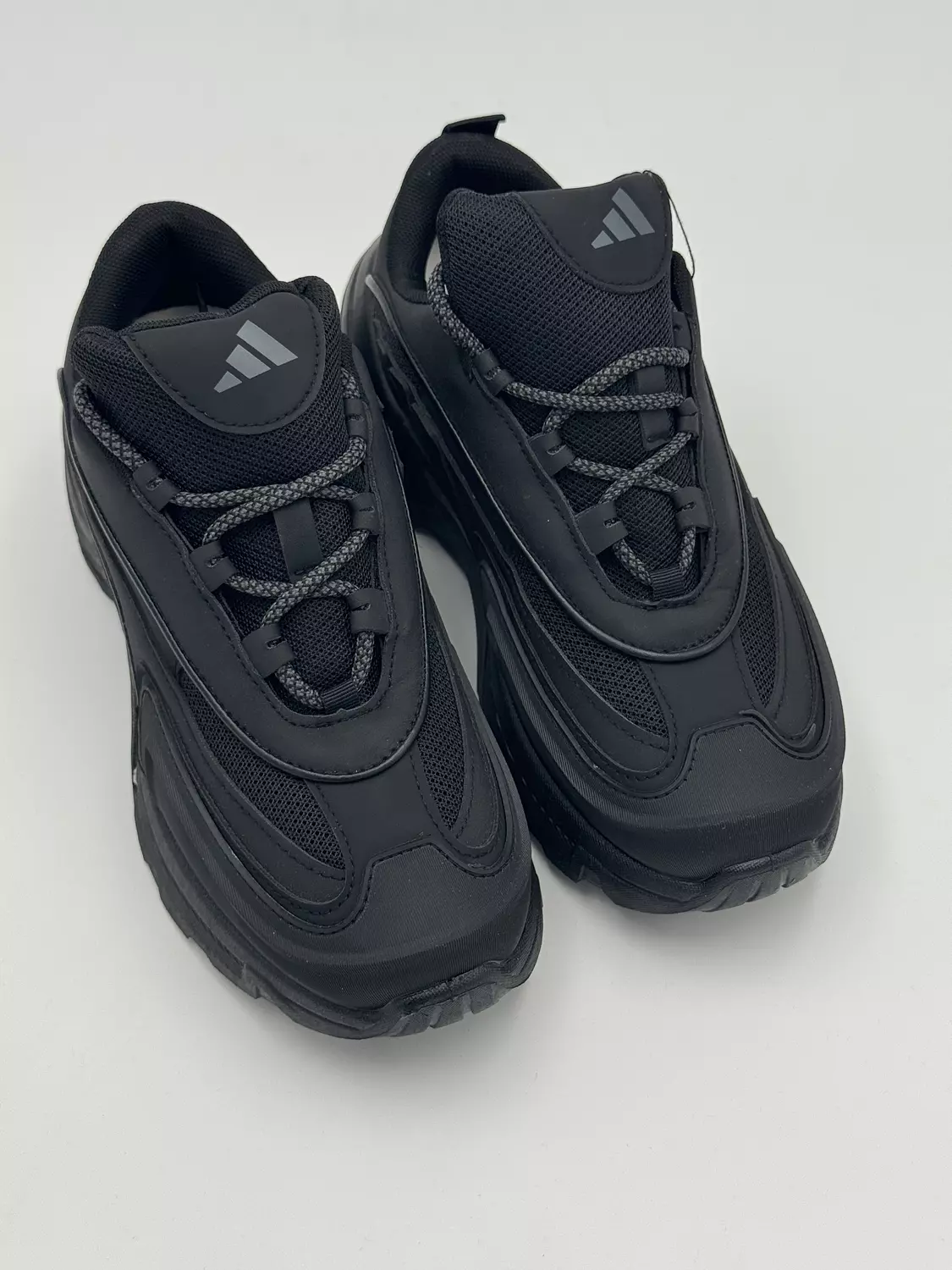 Adidas Wonder Runner Turbo | BOW