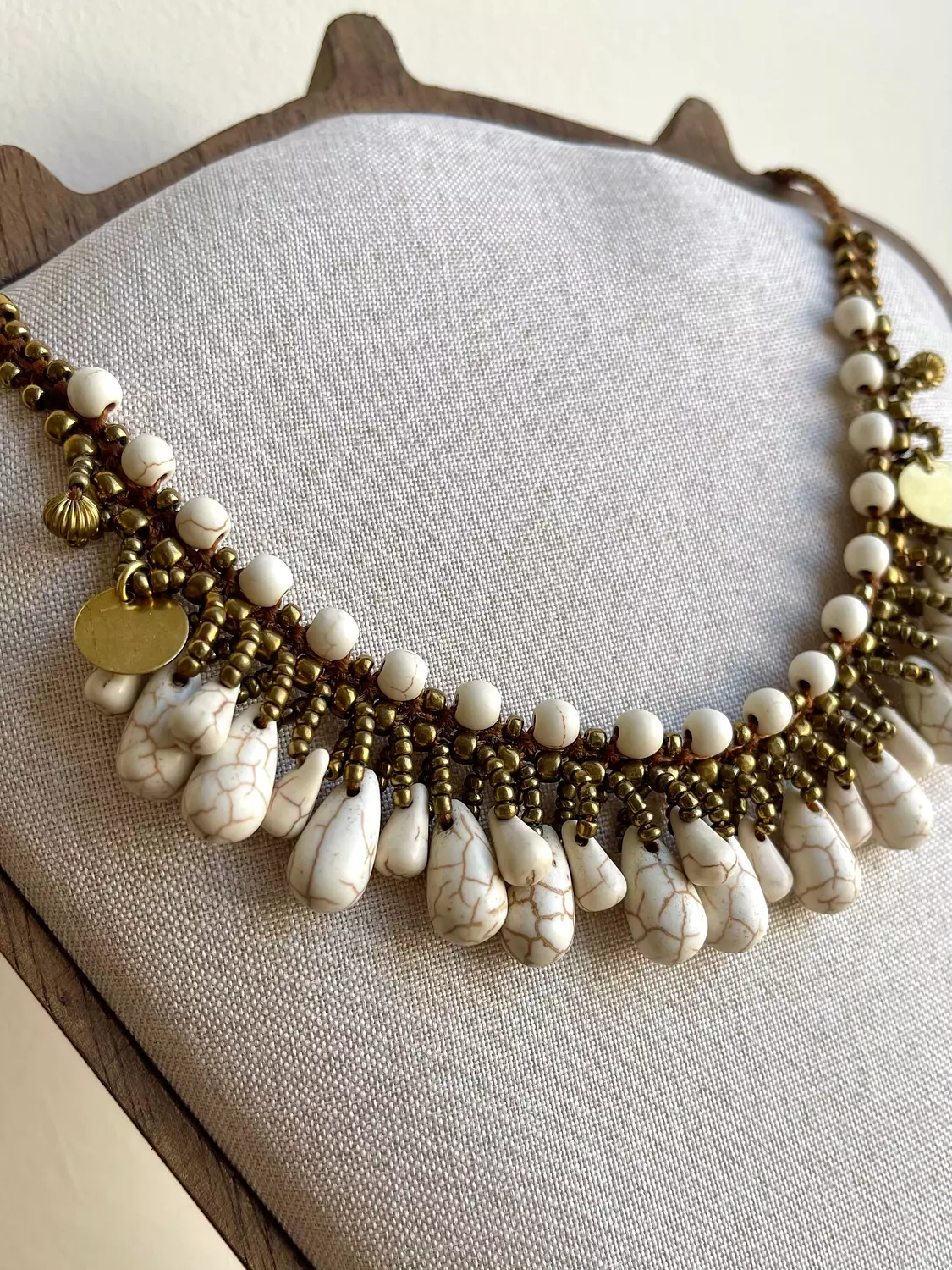 Boho Howlite necklace | r_edelsteine_ shop