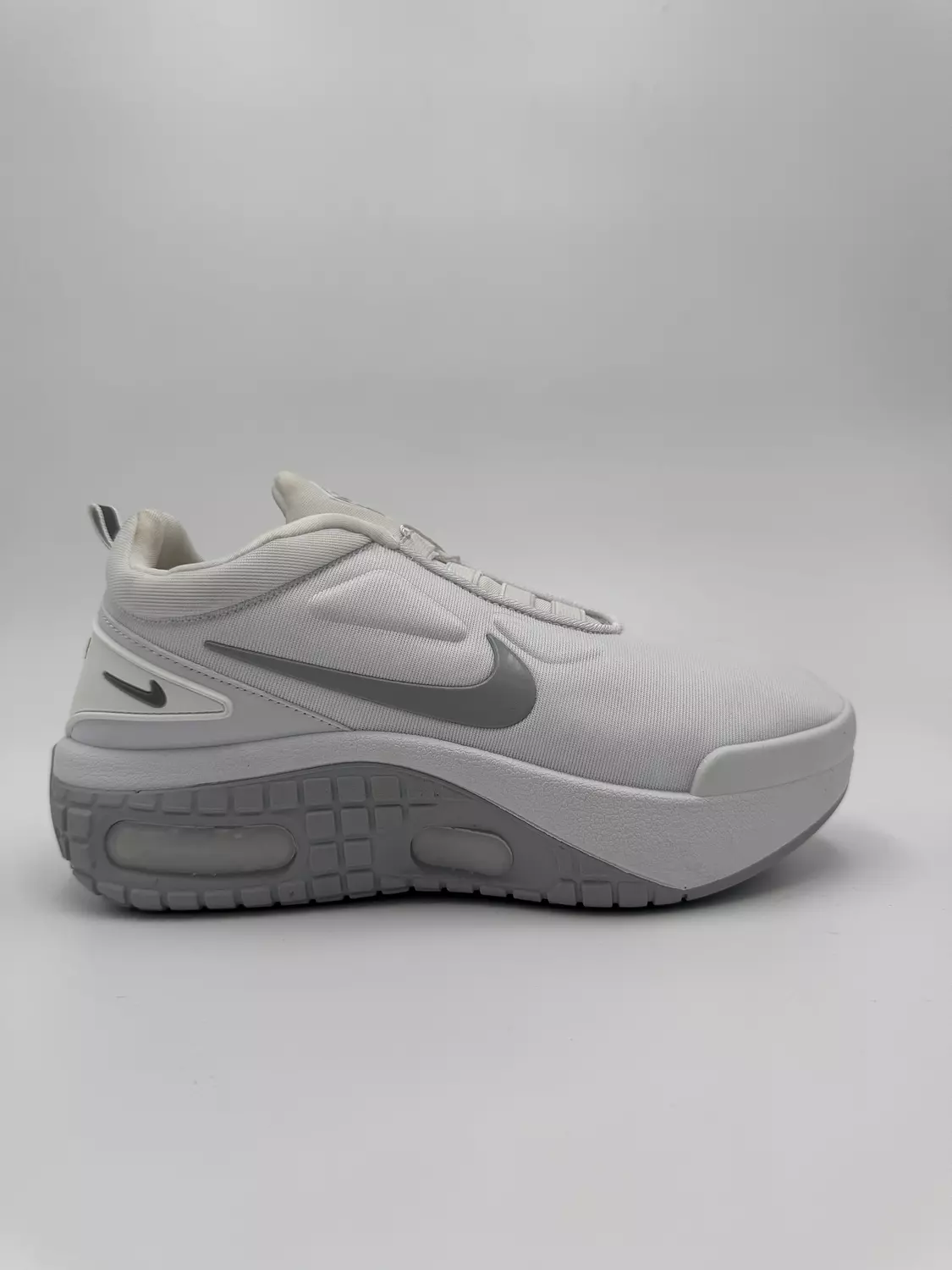 Nike Adapt Automax (white) | BOW