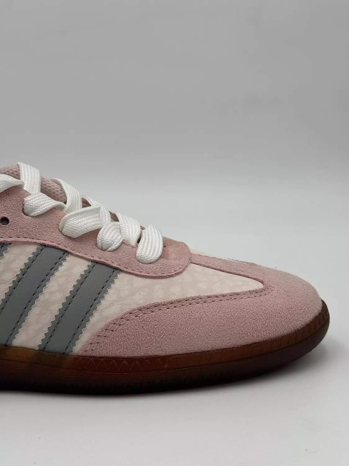 Adidas Samba OG (pink colorway) | BOW