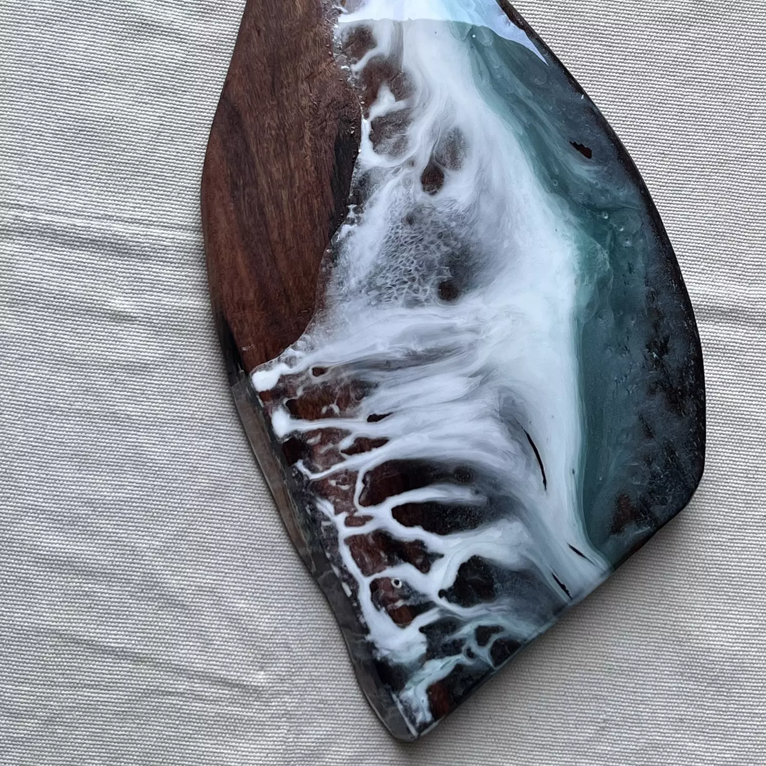 Green Sea Serving Board | flow